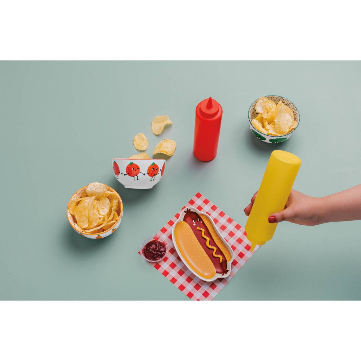 Hot Dog Shaped Dish – BIGGLE Souvenirs & Gift Shop